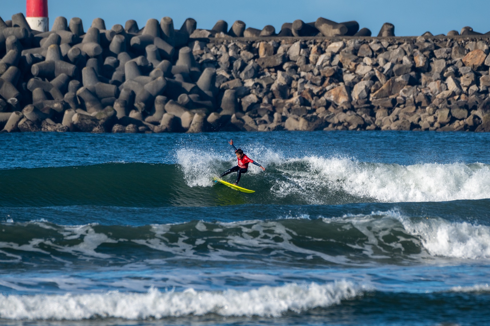 Desporto: Praia do Cabedelo foi palco do Circuito Regional de Surf do ...