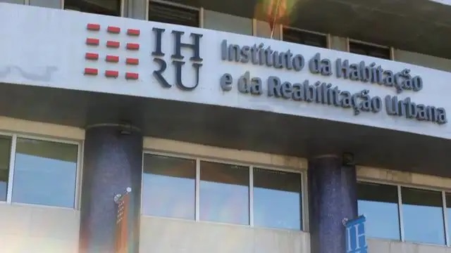 País: IHRU coloca a concurso 130 casas para arrendamento acessível no ...